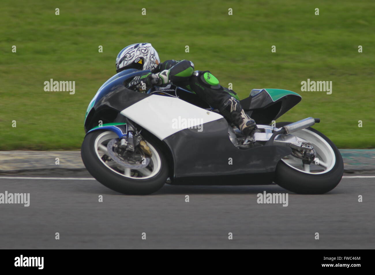 Track bike racing Stock Photo - Alamy