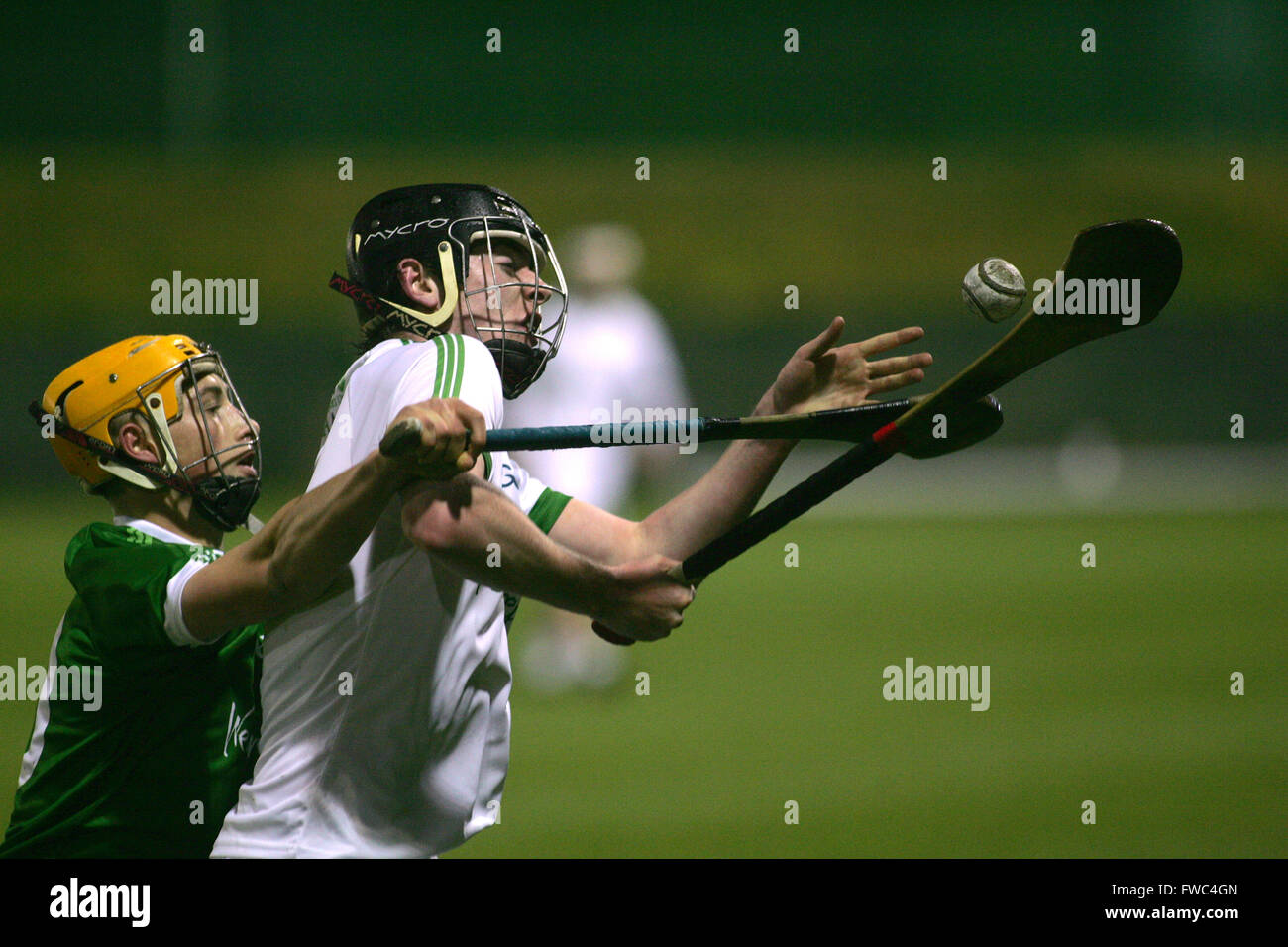 QUEEN'S UNIVERSITY BELFAST GAA Gaelic Athletic Association Hurling ...
