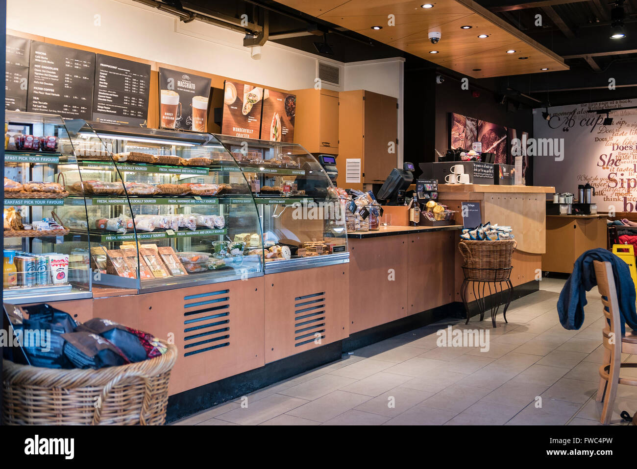 Empty counter of a Starbucks coffee shop Stock Photo - Alamy