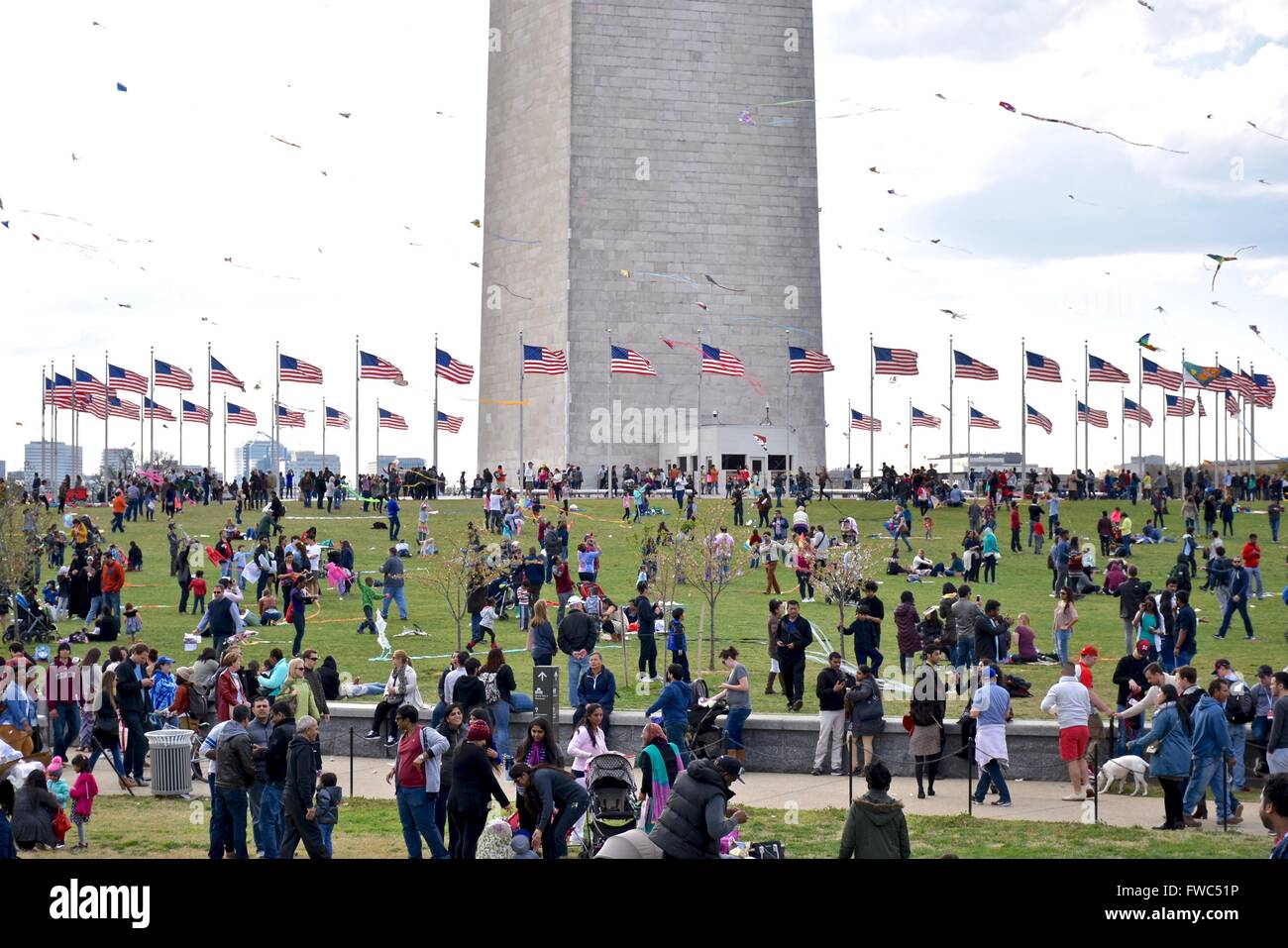 Washington monument location hi-res stock photography and images - Alamy