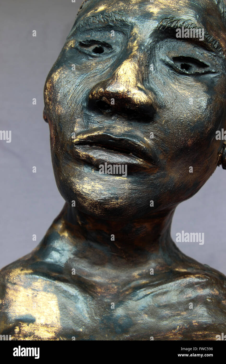 Bust ceramic clay head sculpture bust hi-res stock photography and ...
