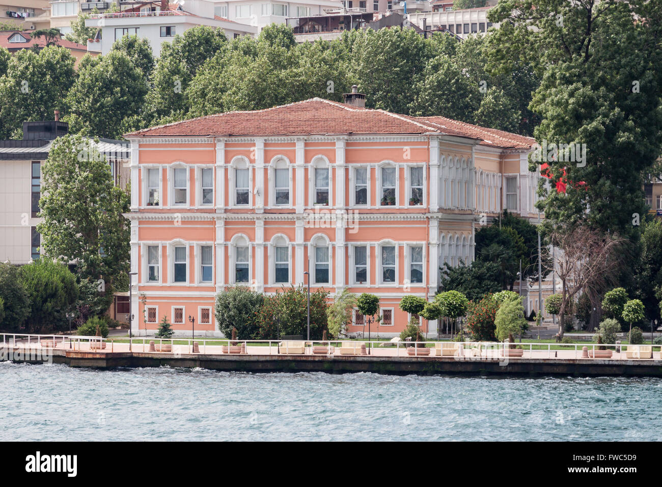 Bosphorus Istanbul Historical Building Stock Photo - Alamy