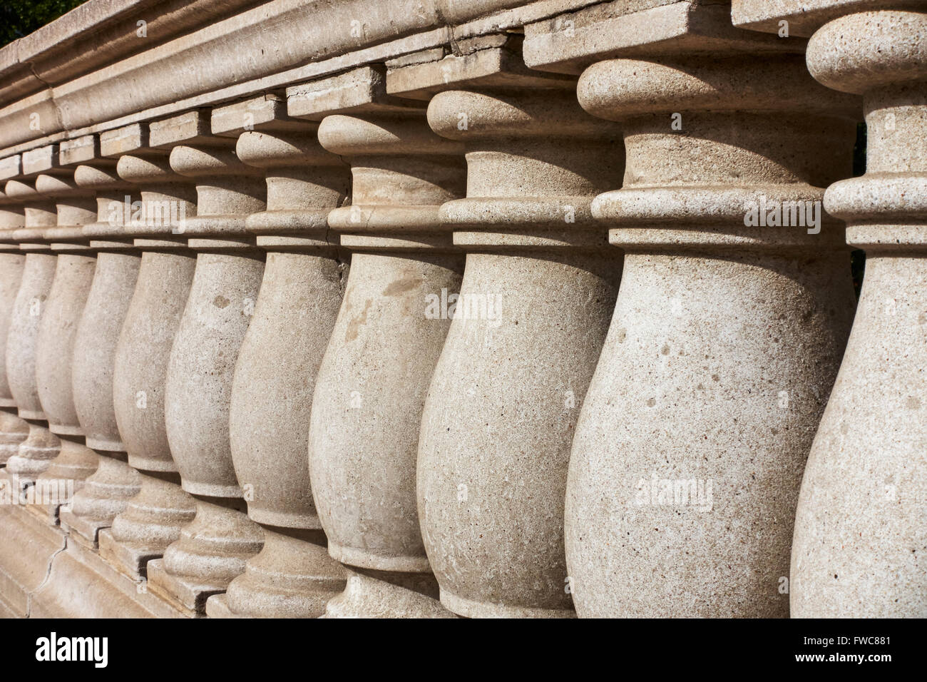Carved stone parapet and balustrades hi-res stock photography and ...