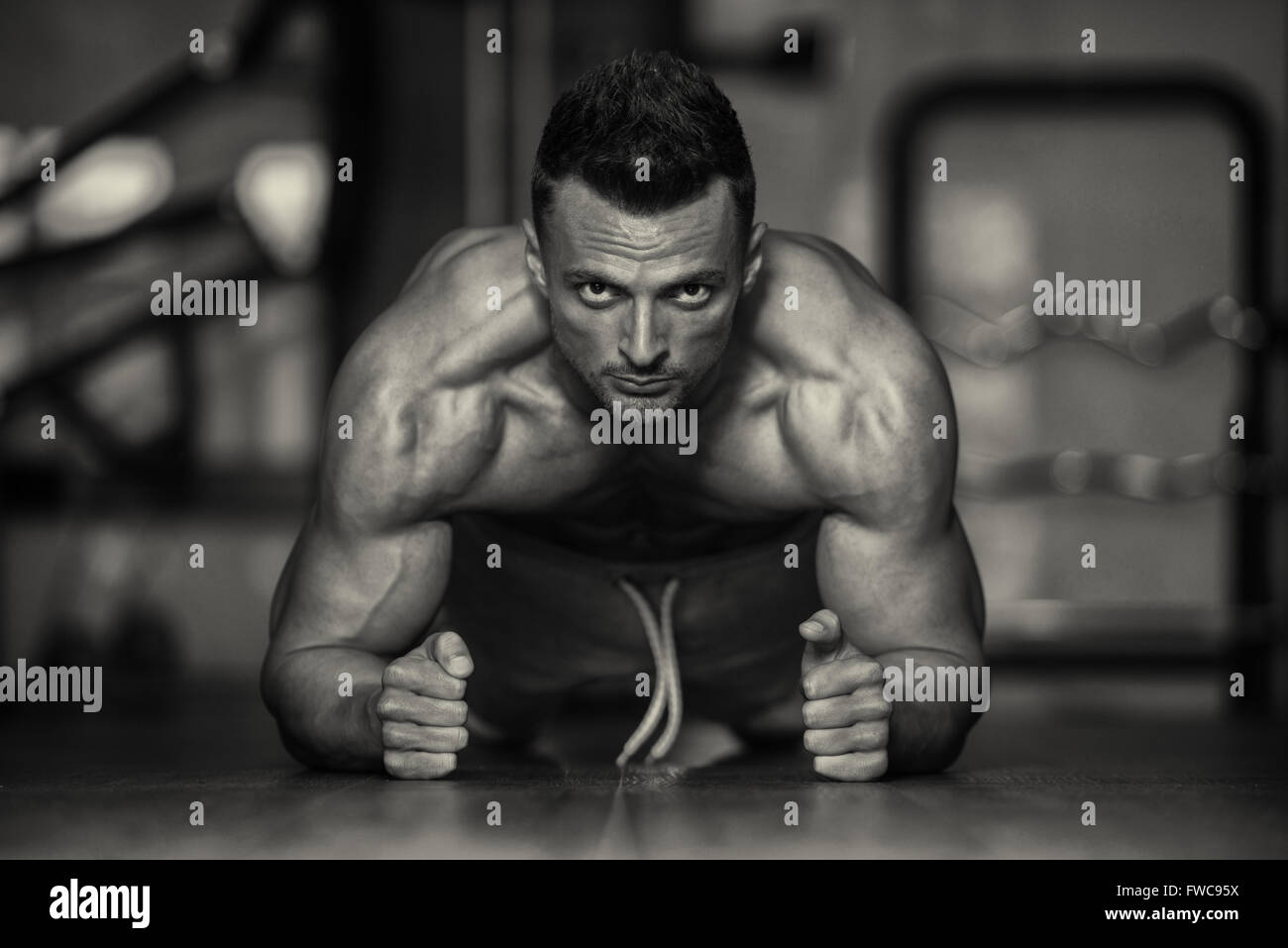 Part bodybuilder men muscle hi-res stock photography and images - Alamy
