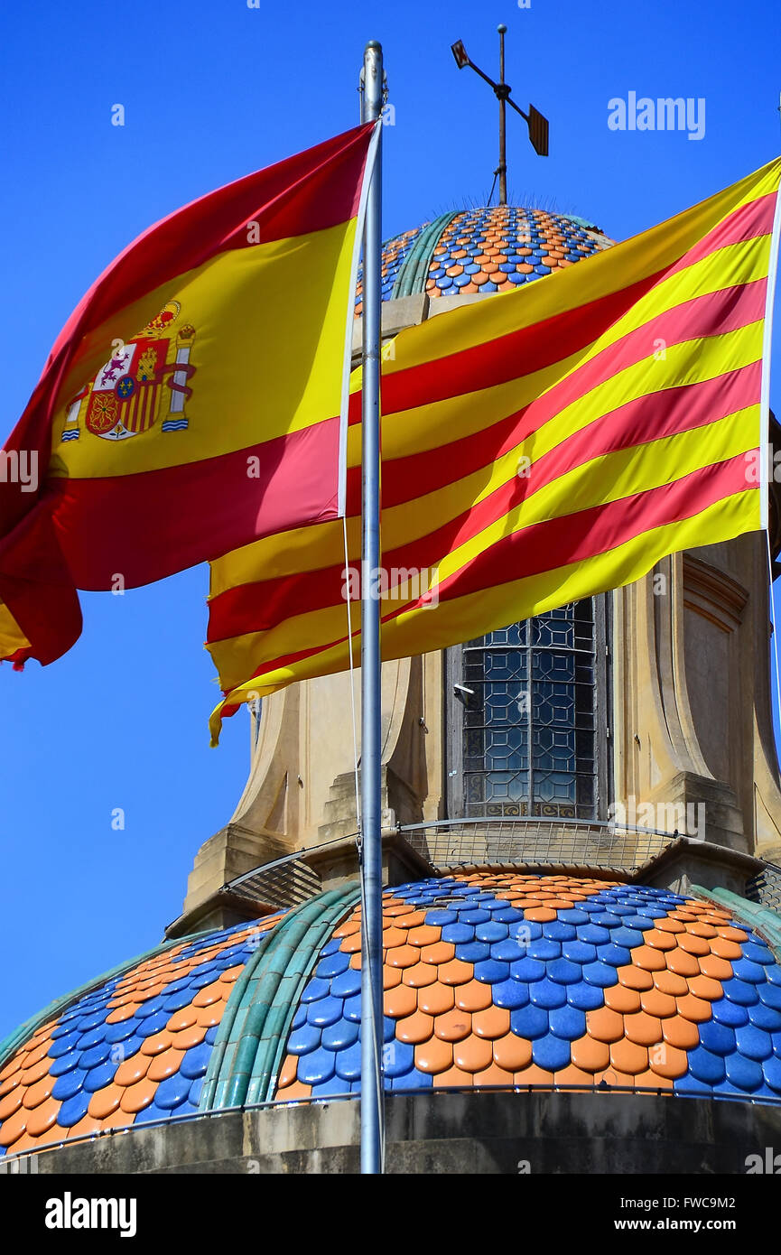 Barcelona flags building hi-res stock photography and images - Alamy