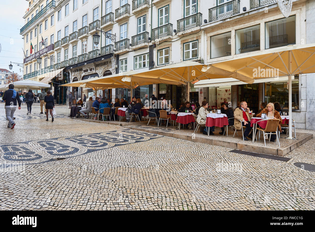 Chiado in lisbon hi-res stock photography and images - Alamy