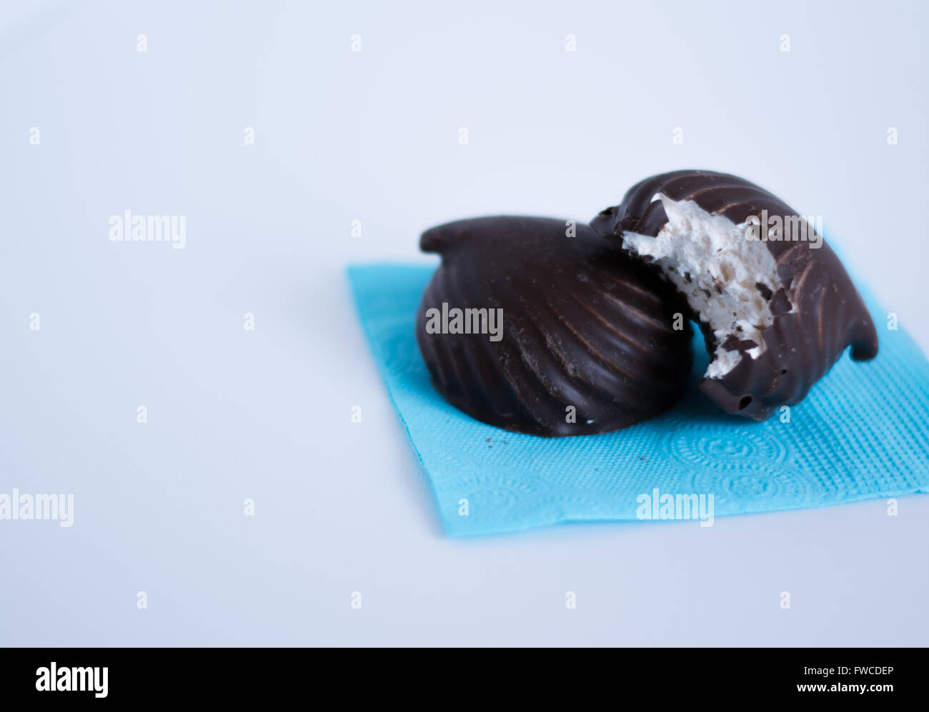 dessert, marshmallows in chocolate Stock Photo - Alamy