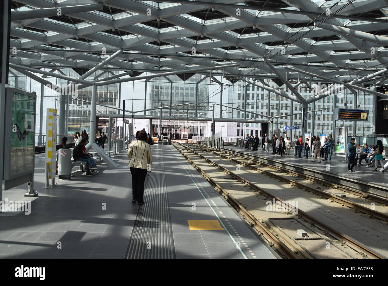 Den Haag Centraal upper level tram station platforms Stock Photo - Alamy