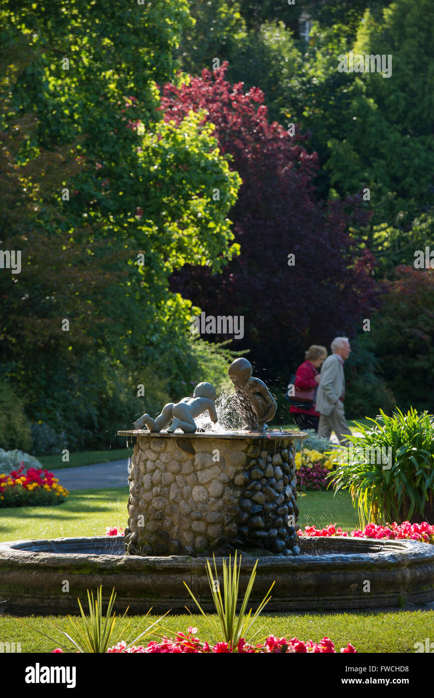 Valley Gardens, Harrogate, Yorkshire, England - beautiful, sunny ...