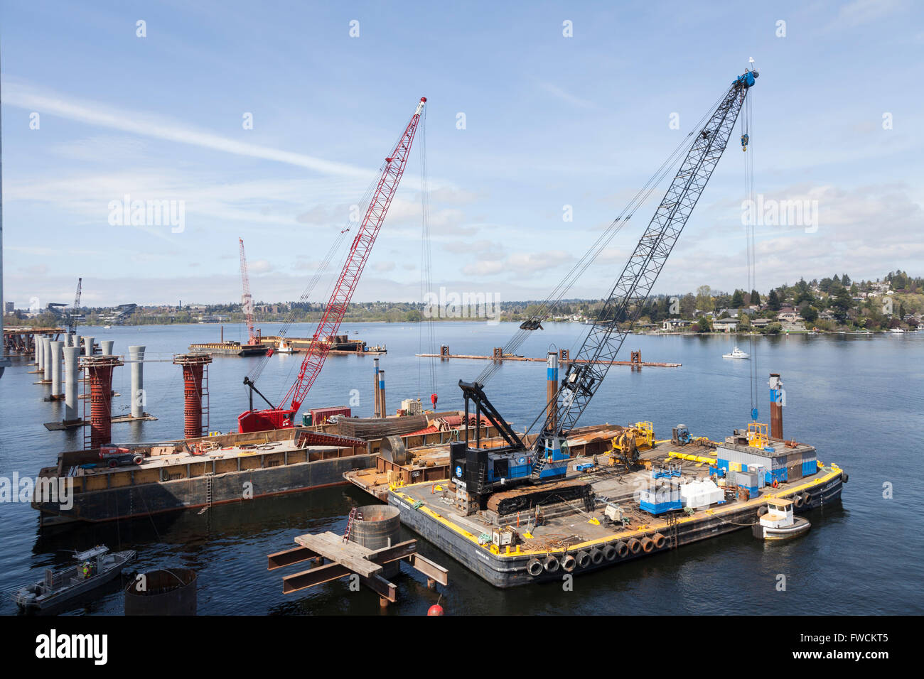 Lake washington floating bridge construction hi-res stock photography ...