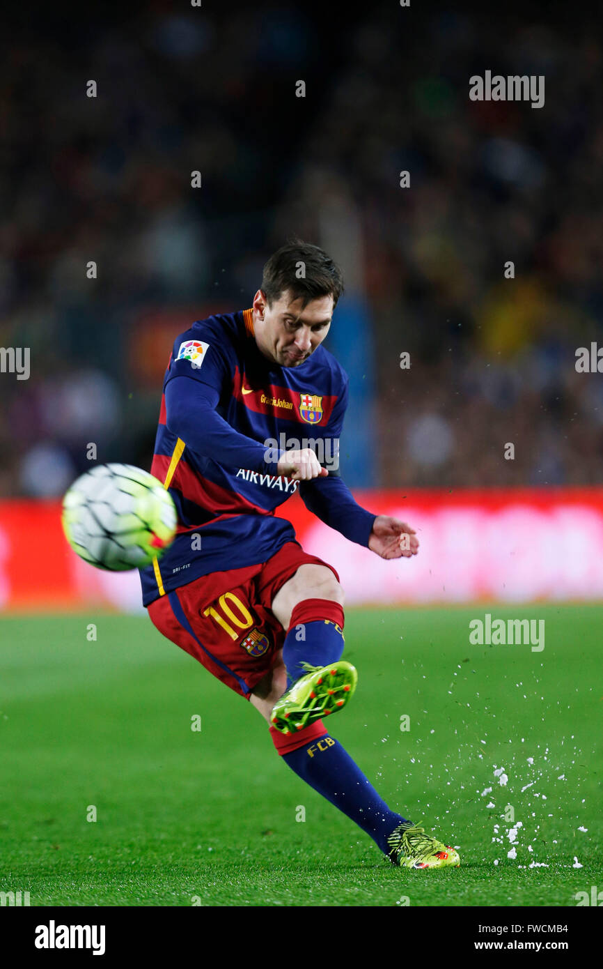 Lionel messi barcelona 2016 hi-res stock photography and images - Alamy