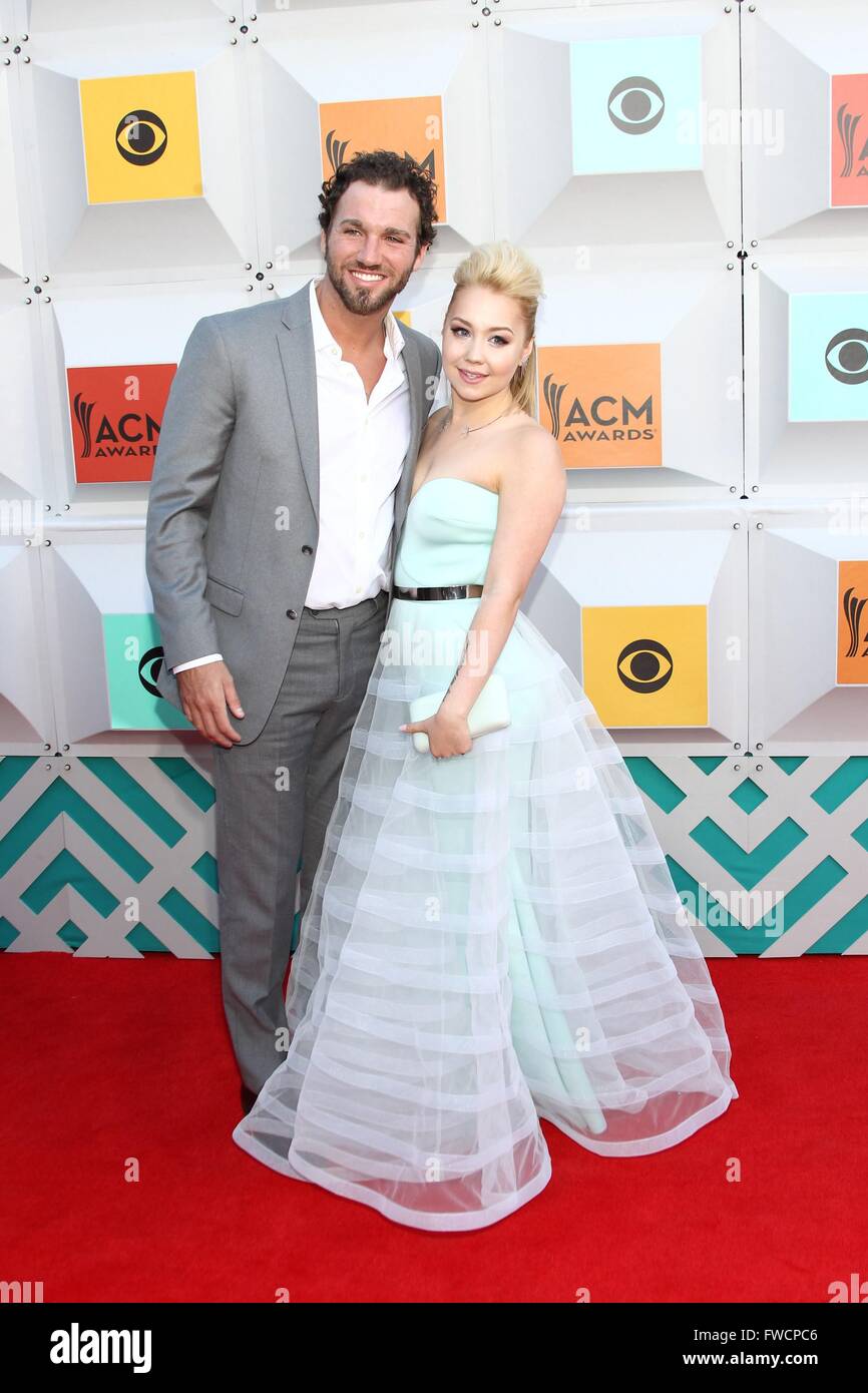 Raelynn davis hi-res stock photography and images - Alamy