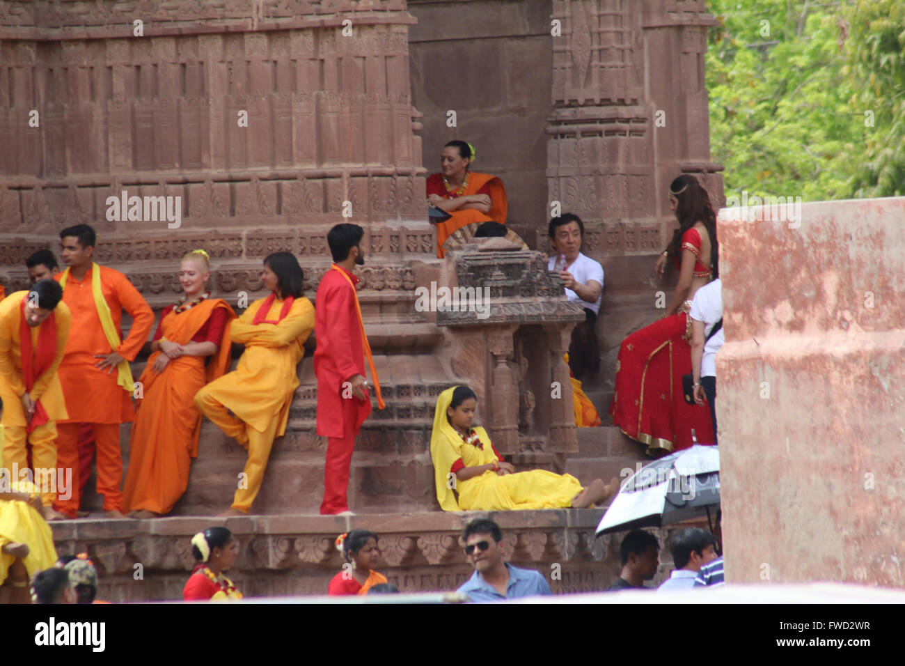 Disha patani dance hi-res stock photography and images - Alamy