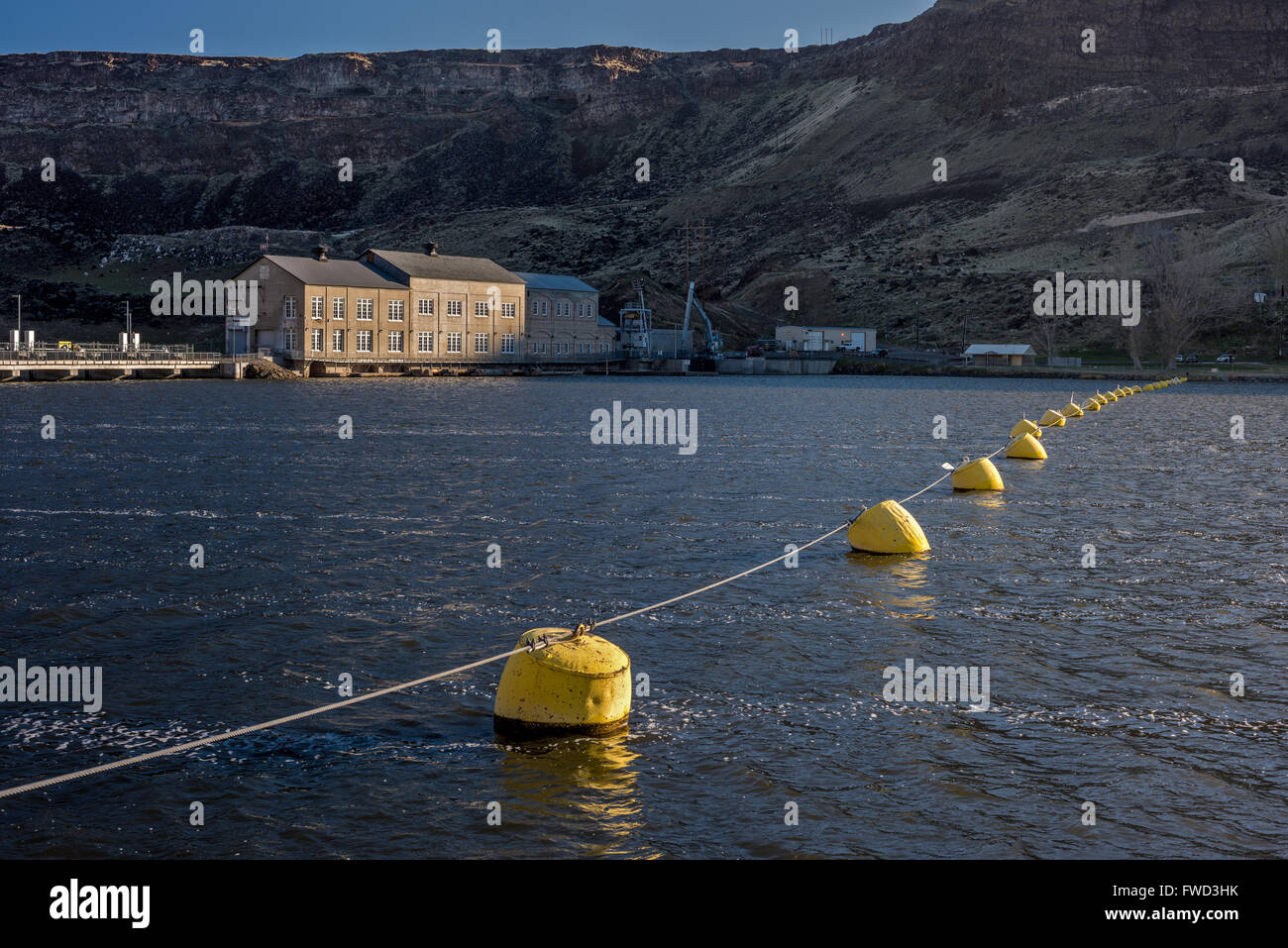 Lake buoys and Hydroelectric Dam on Idaho Snake River Stock Photo - Alamy