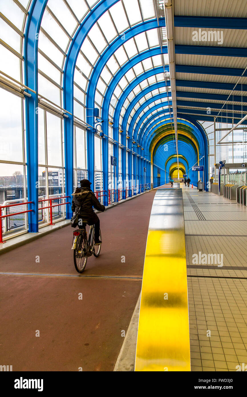Bike path and footbridge, Mandela bridge, in Zoetermeer, a 180 meter ...