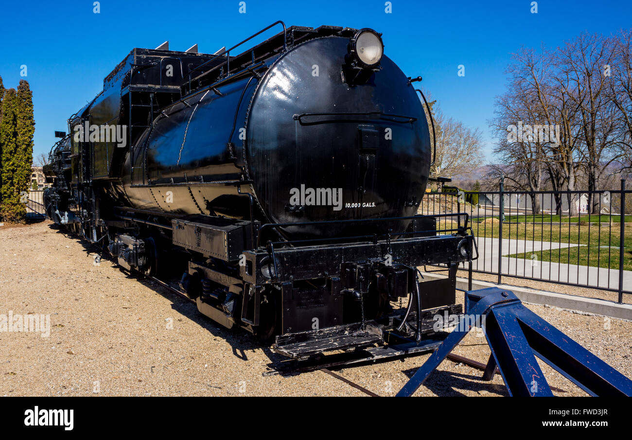 Old black train Engine on display Stock Photo - Alamy