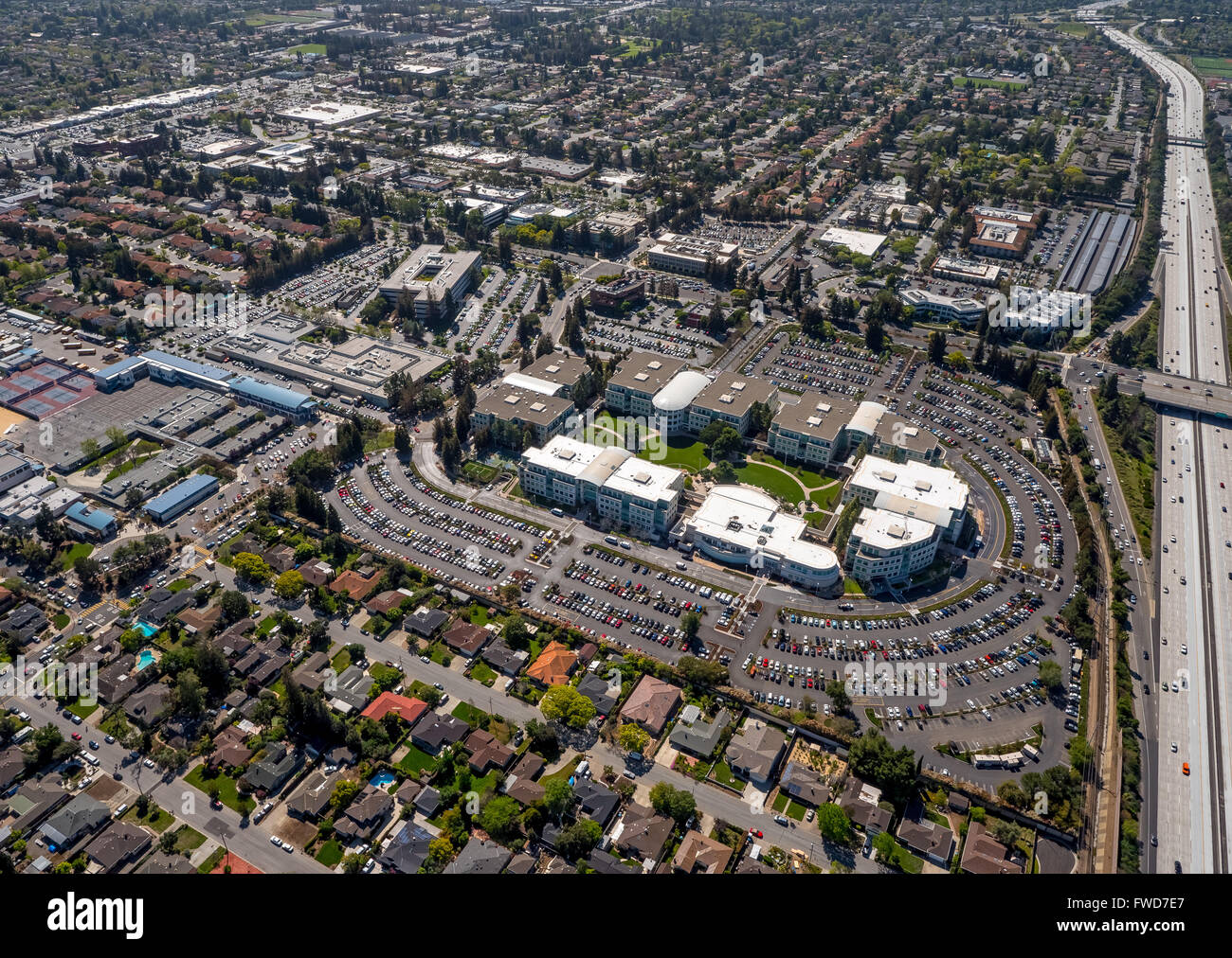 Apple Campus, Apple Inc., aerial, Apple University, above Apple Inc ...