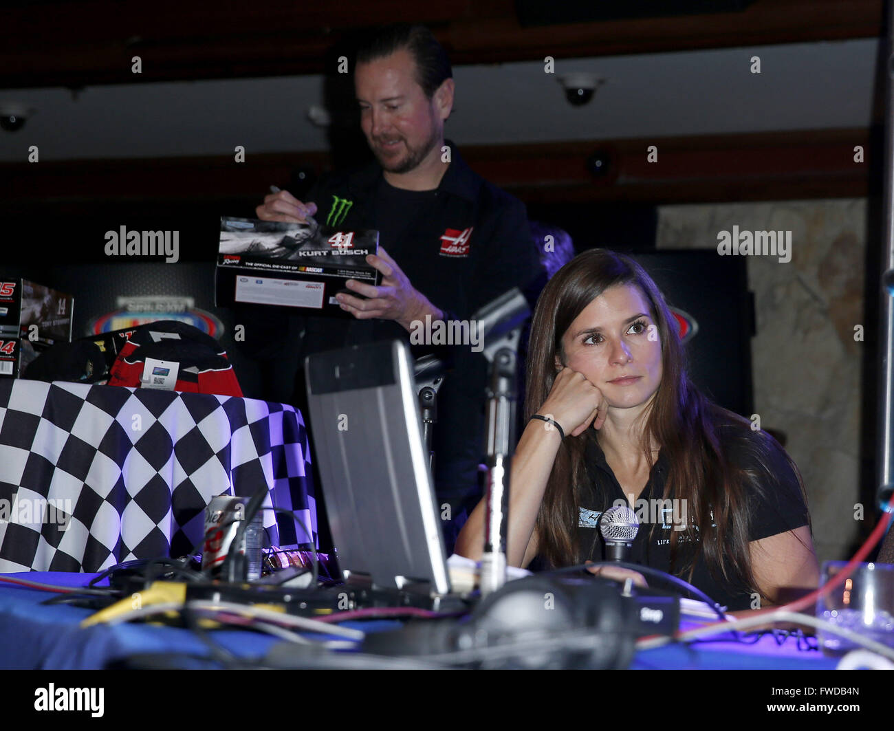 The Mirage Shifts Into Gear With Nascar Race Weekend Events Throughout ...