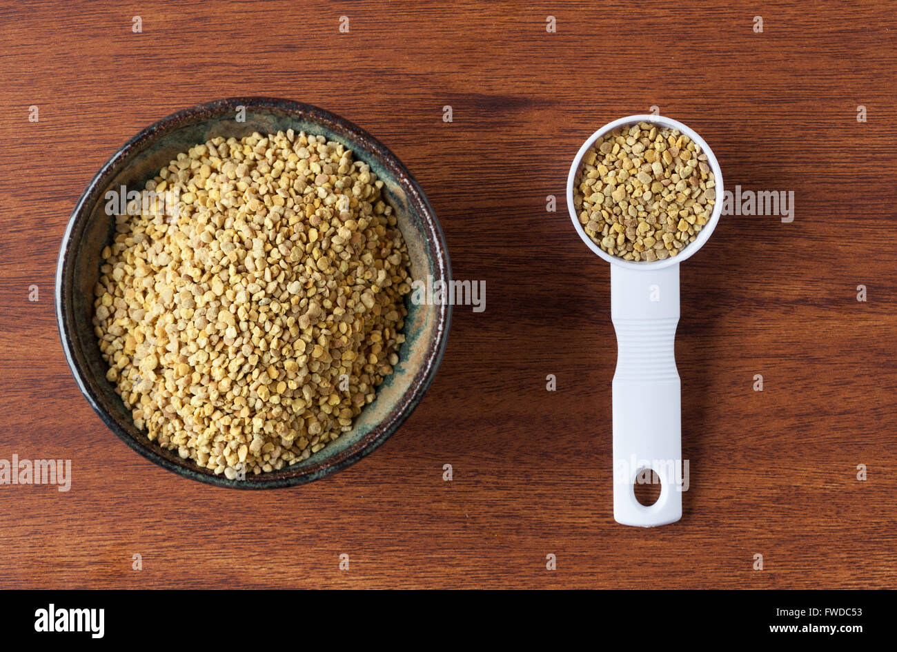 Measuring spoon honey hi-res stock photography and images - Alamy