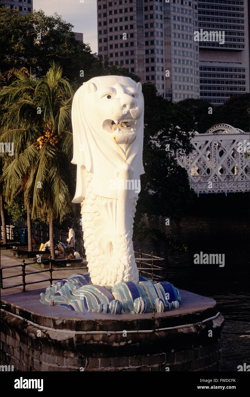 Merlion Statue, Singapore River Stock Photo - Alamy