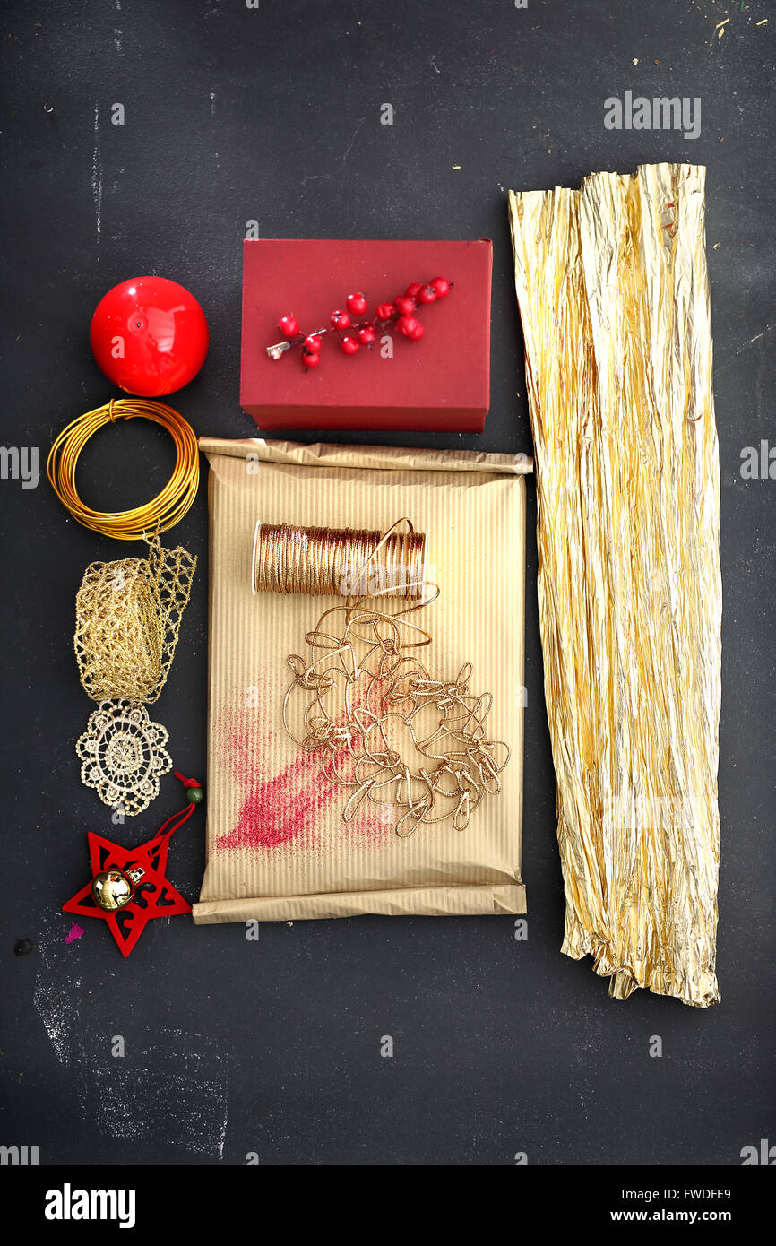 Things you need to pack gifts. Beautifully wrapped gift. Packaging ...