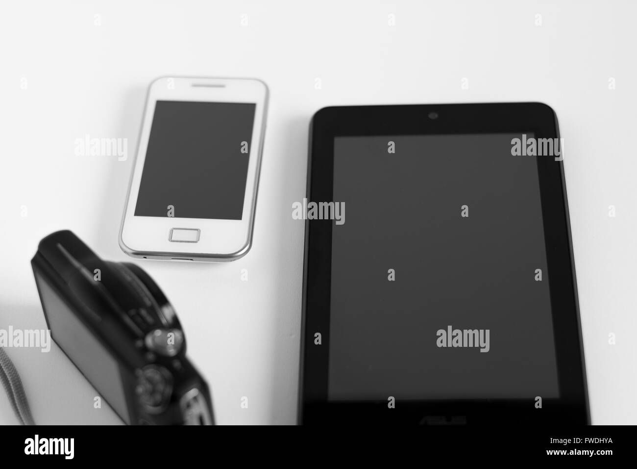 tablet and phone, tablet Stock Photo - Alamy