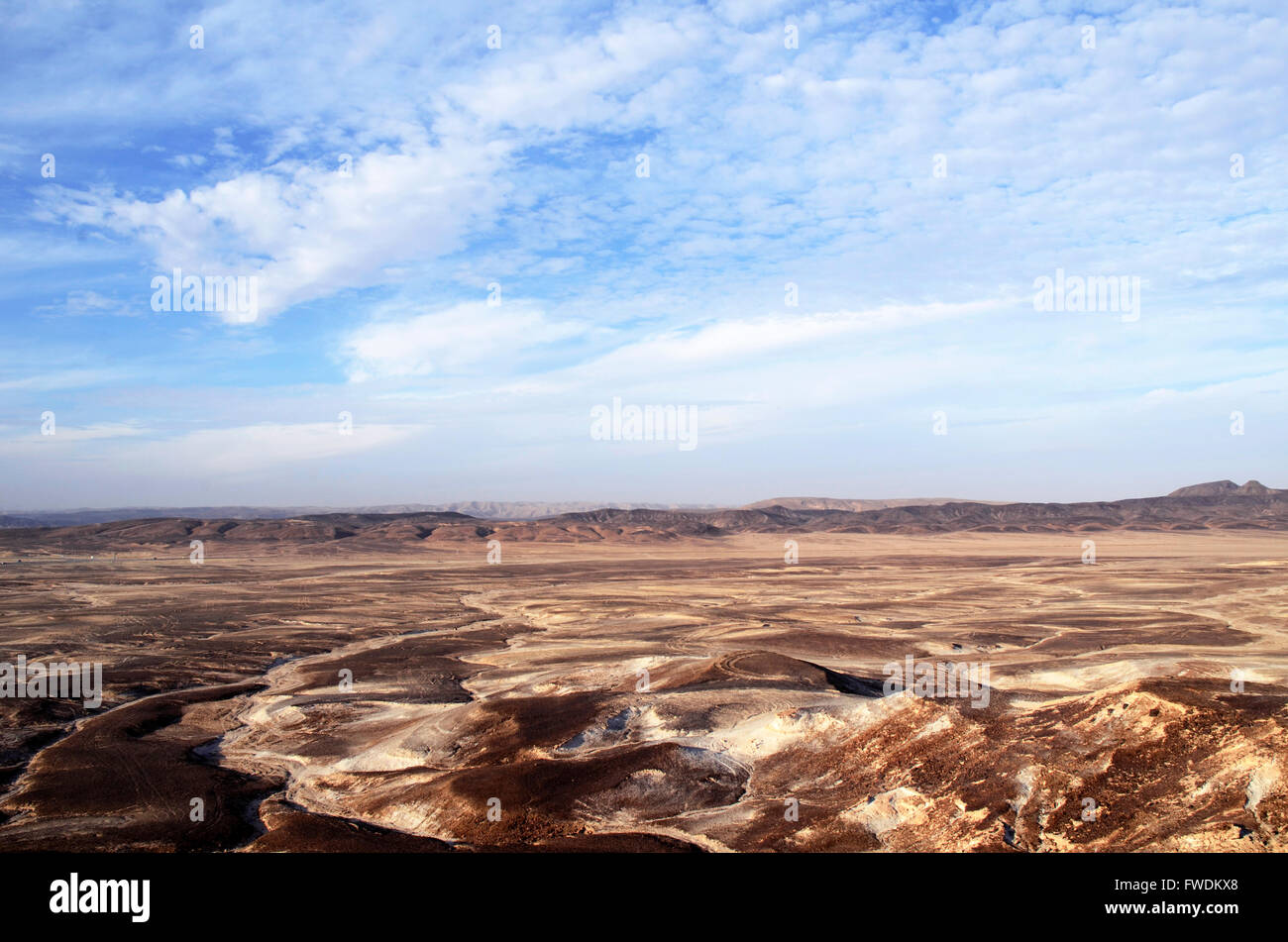 Desert sand dunes. Photographed in the Aravah region, Negev Desert ...