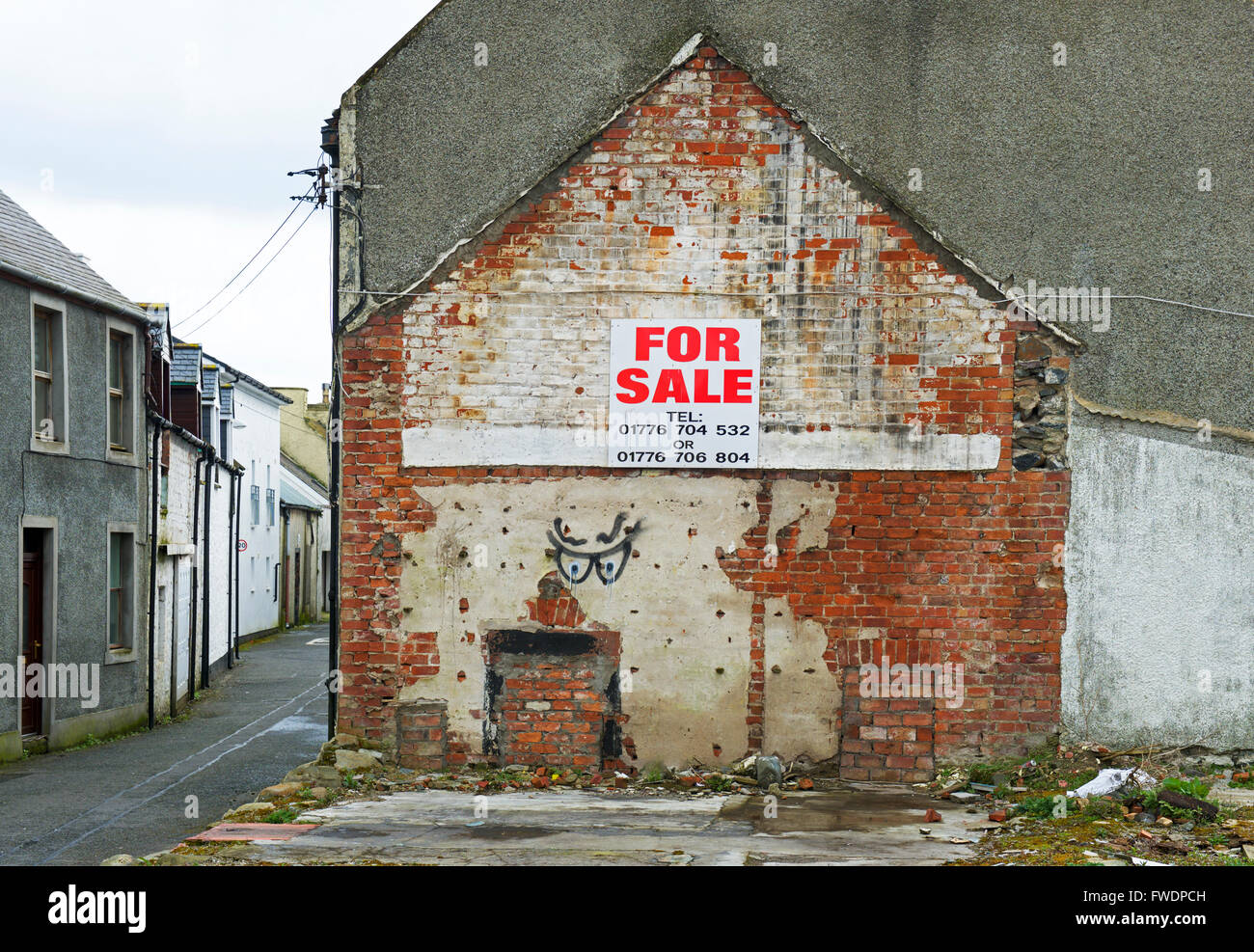 Gable end sign hi-res stock photography and images - Alamy