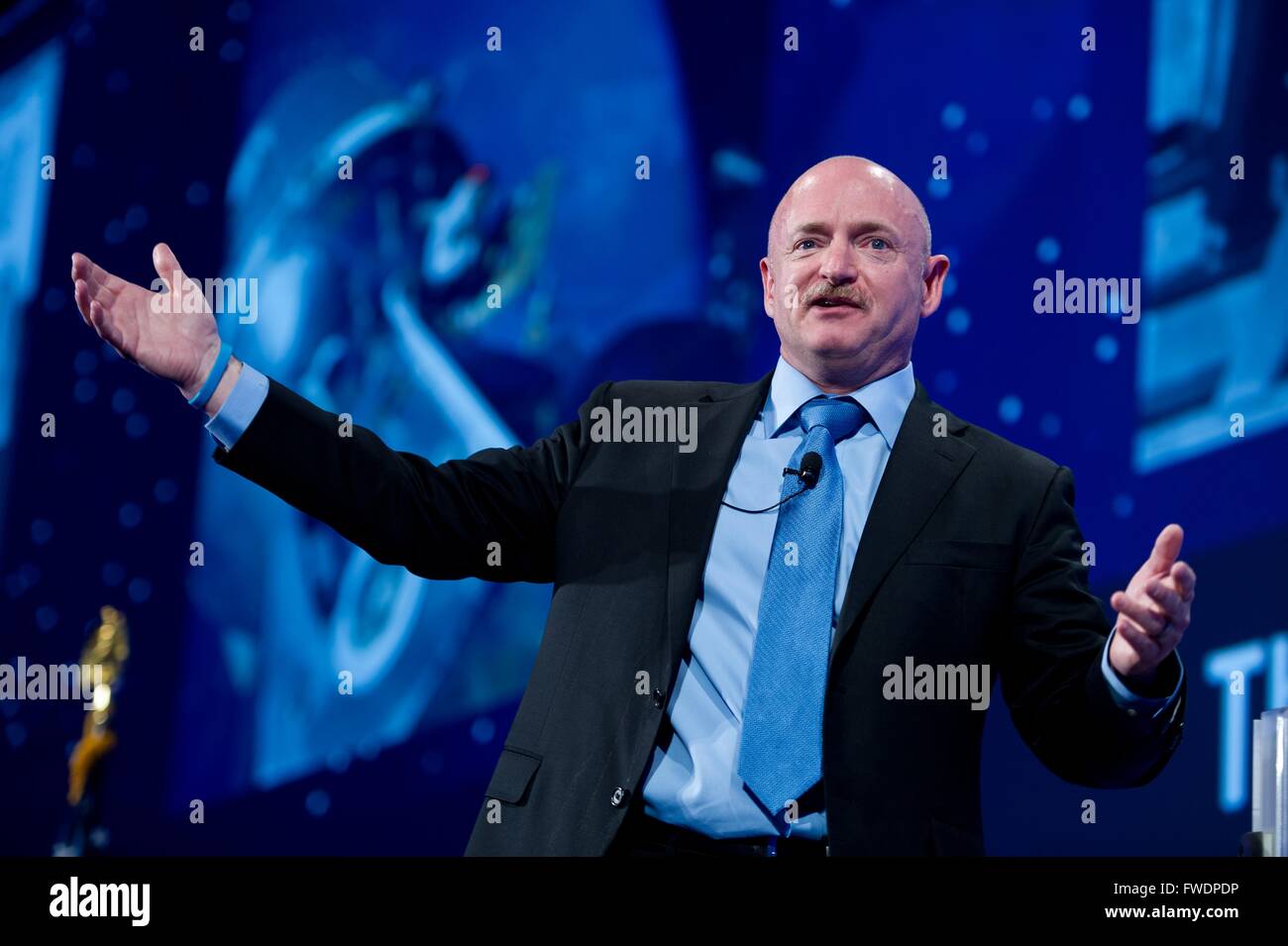 Captain Mark Kelly, commander of the space shuttle Endeavour final ...