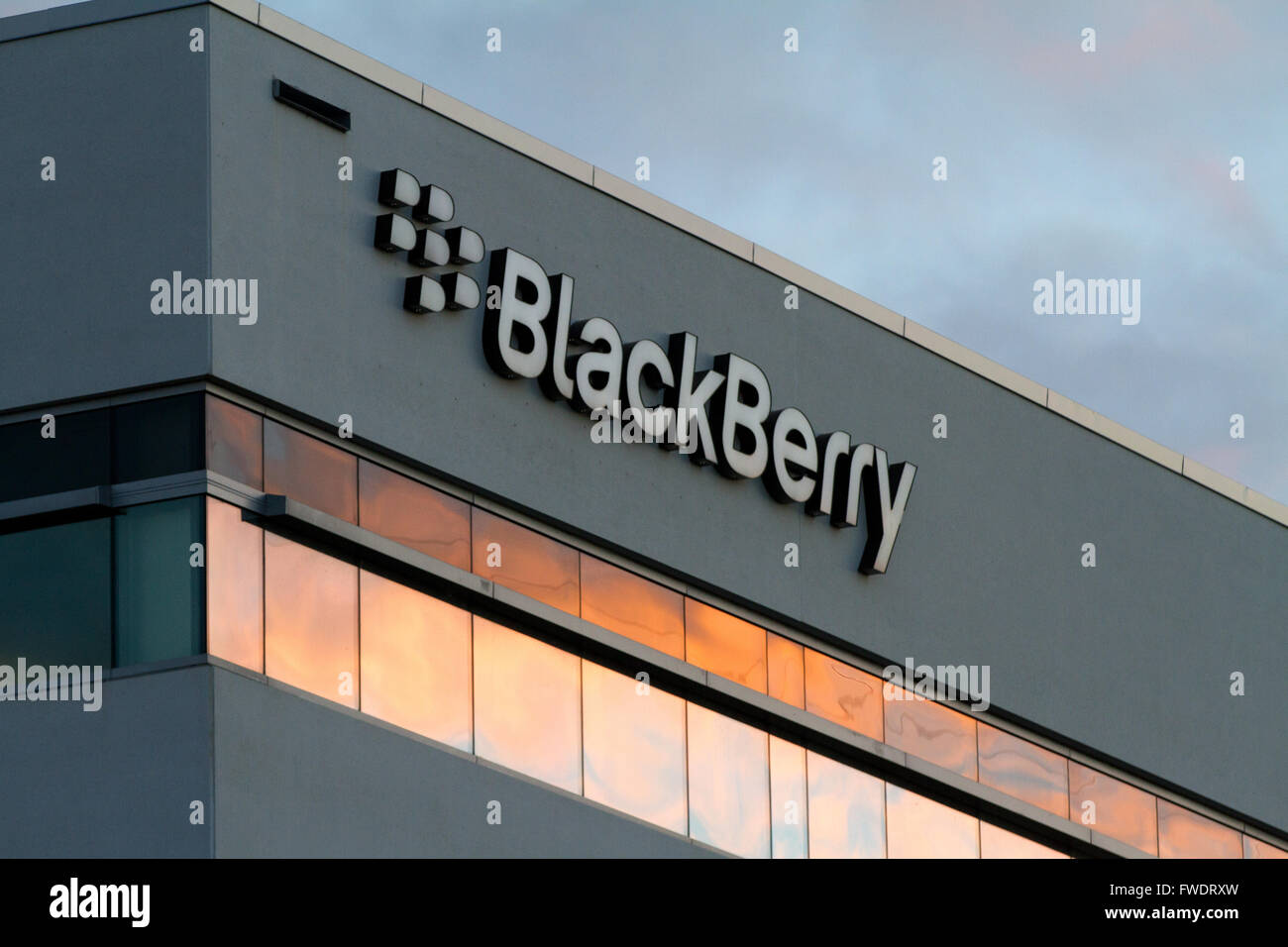 Blackberry passport hi-res stock photography and images - Alamy