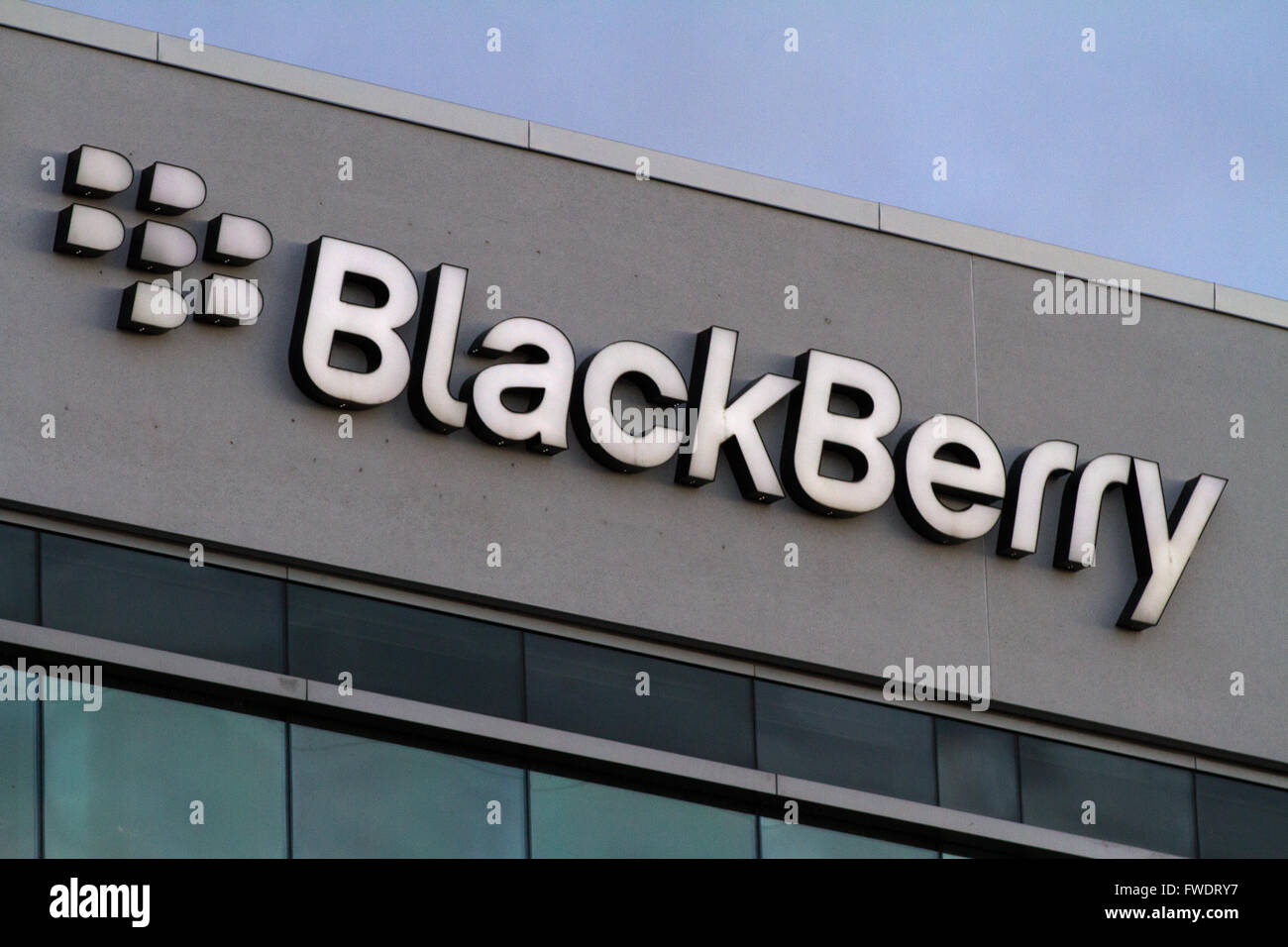 Blackberry z10 hi-res stock photography and images - Alamy