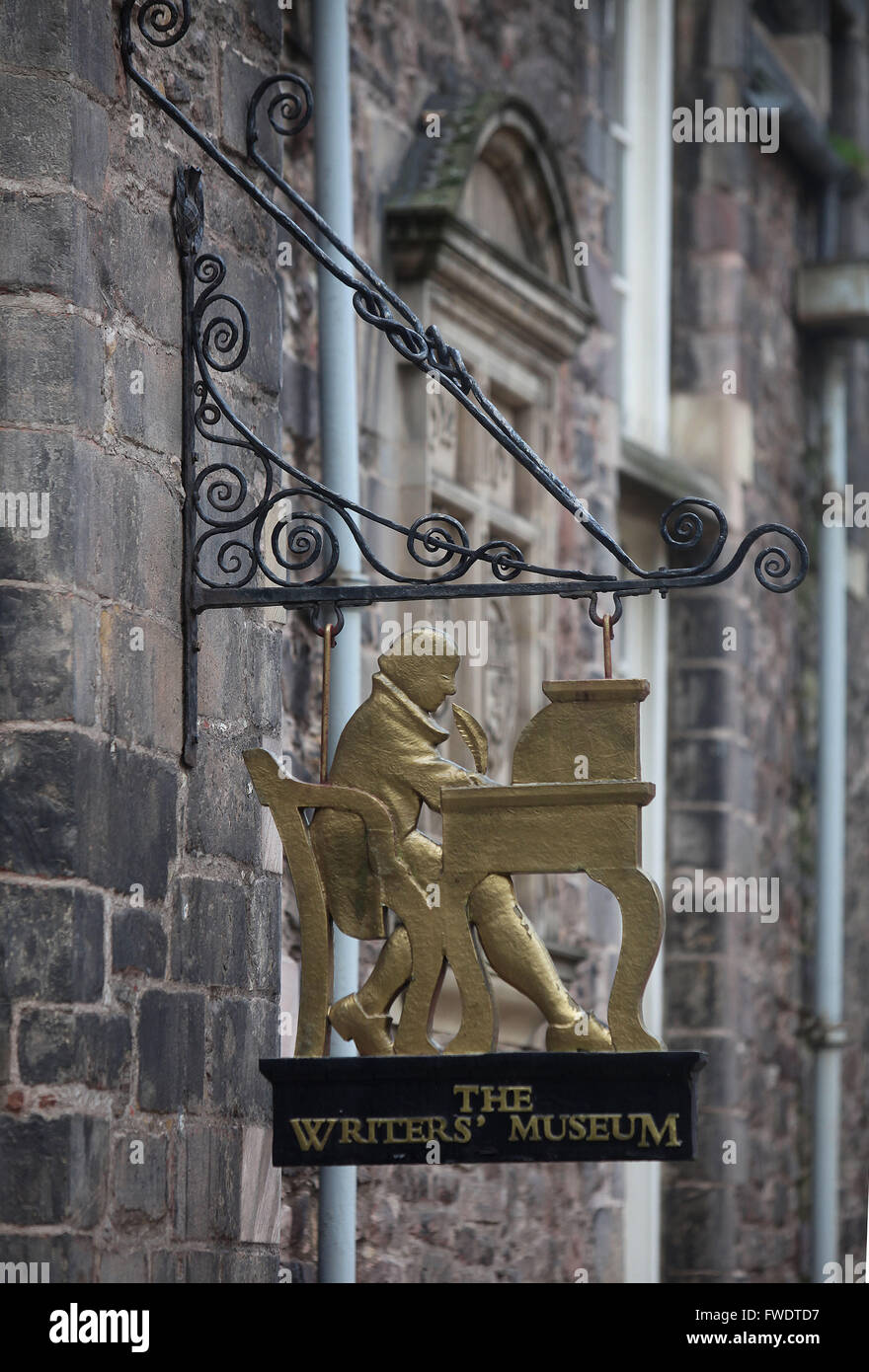 Edinburgh,Scotland: The Writers Museum sign on Royal Mile Stock Photo ...