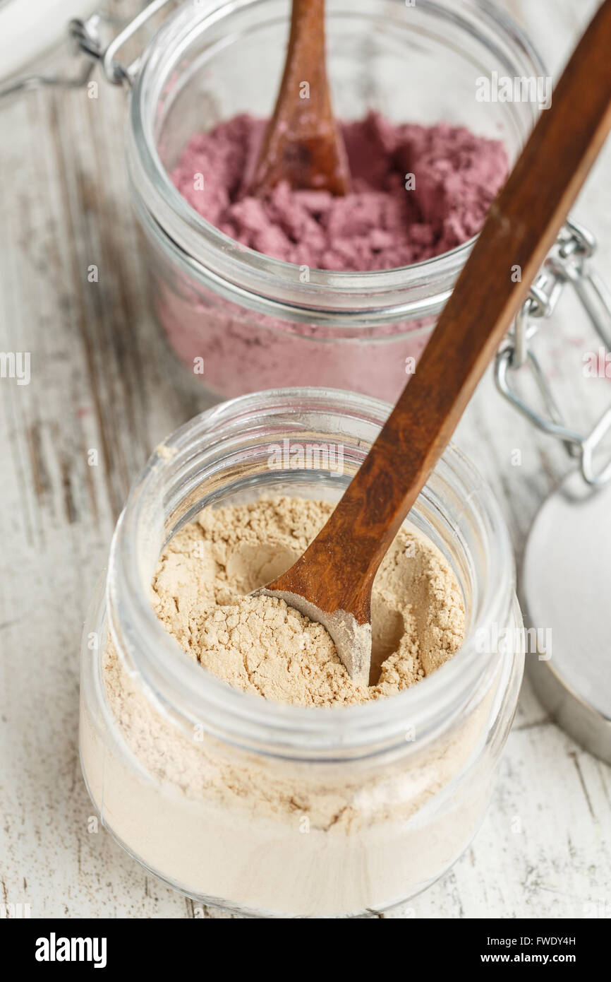 Powder jars hi-res stock photography and images - Alamy