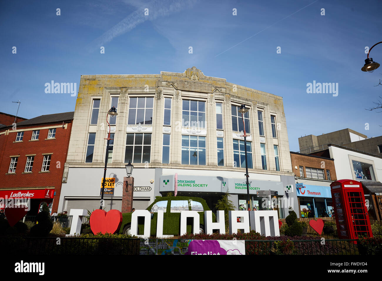 Oldham town centre yorkshire street hi-res stock photography and images ...