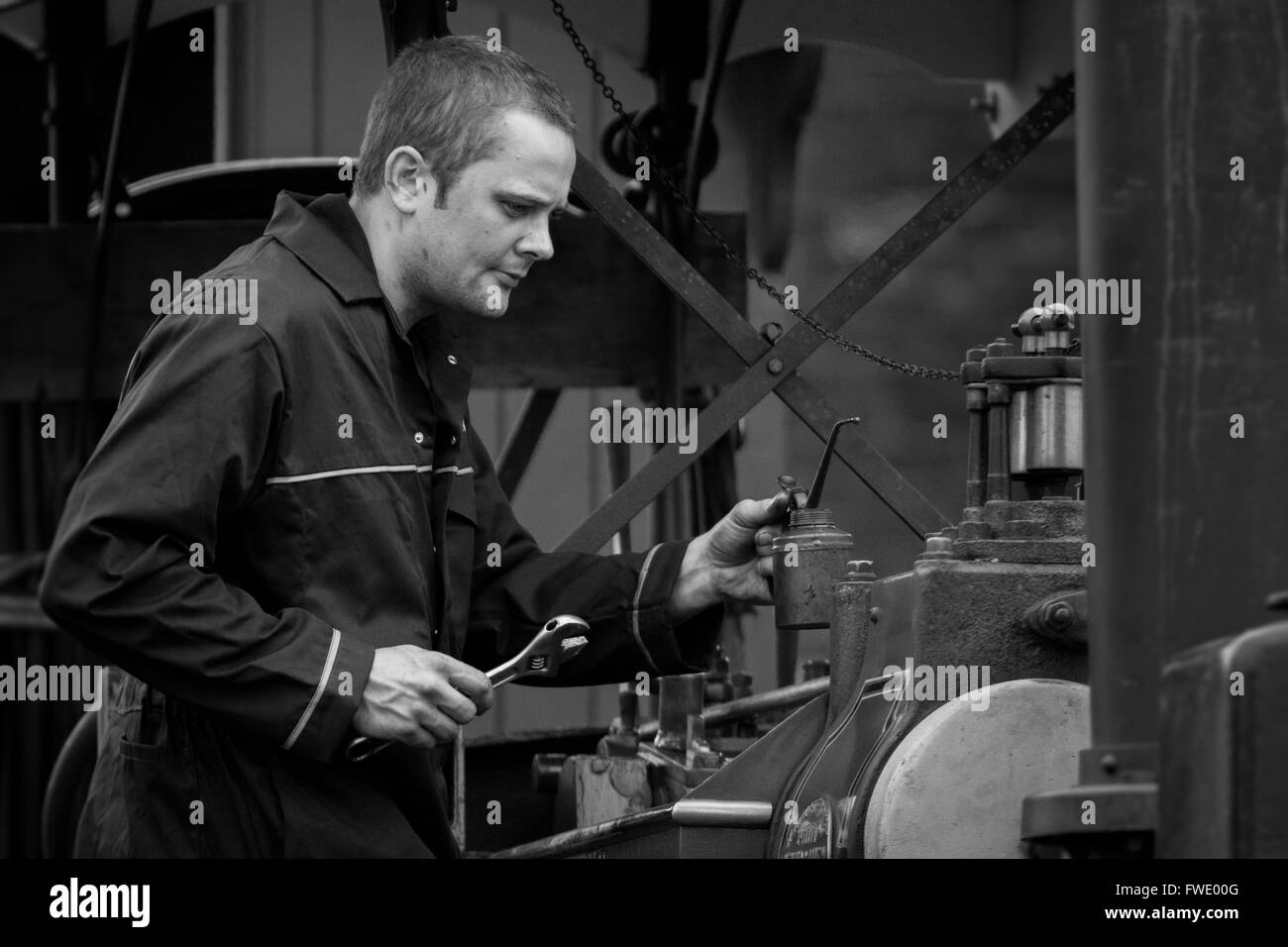 Steam engine tools hi-res stock photography and images - Alamy