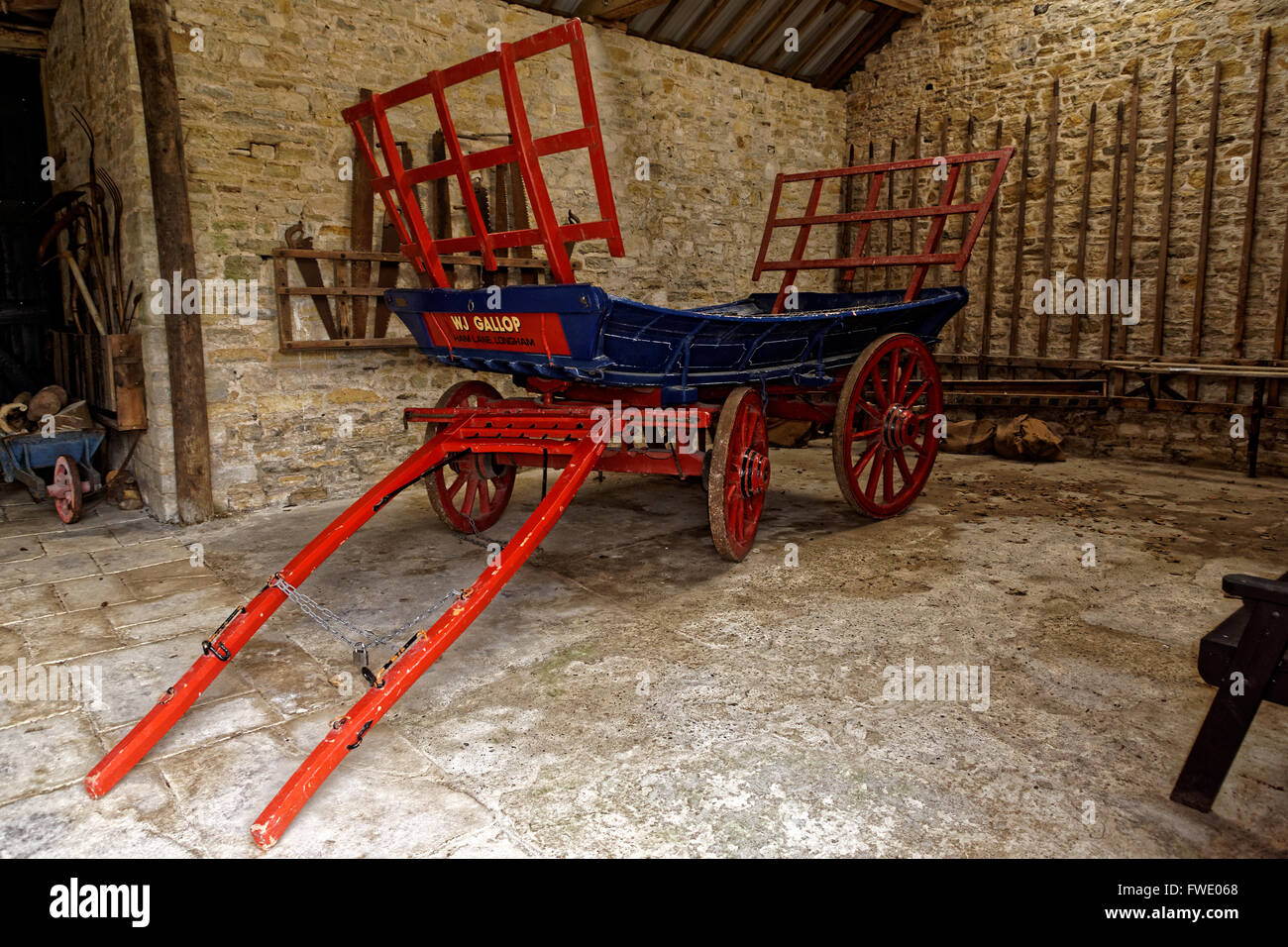 Old fashioned hay cart hi-res stock photography and images - Alamy