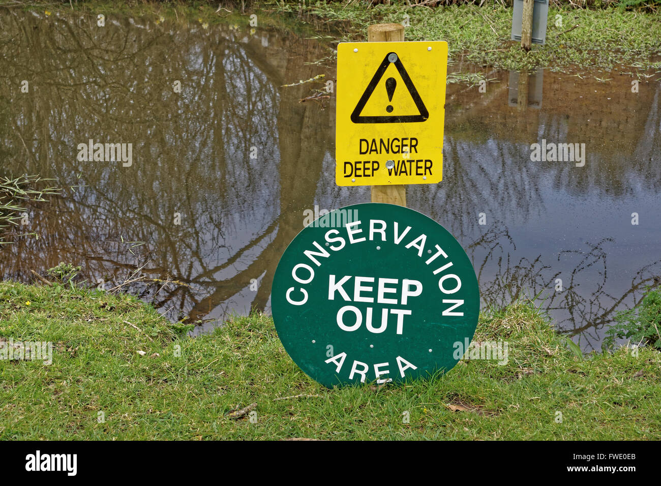 Conservation signs hi-res stock photography and images - Alamy