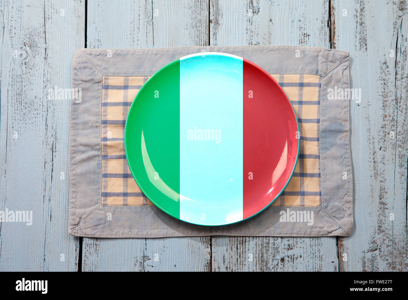 Italian flag food hi-res stock photography and images - Alamy