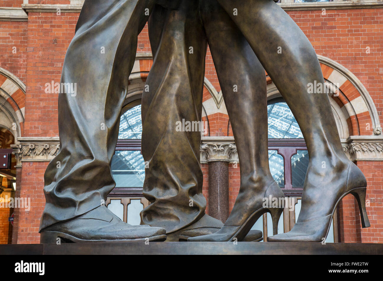 Detail of 'The Meeting Place', the bronze statue at St. Pancras ...