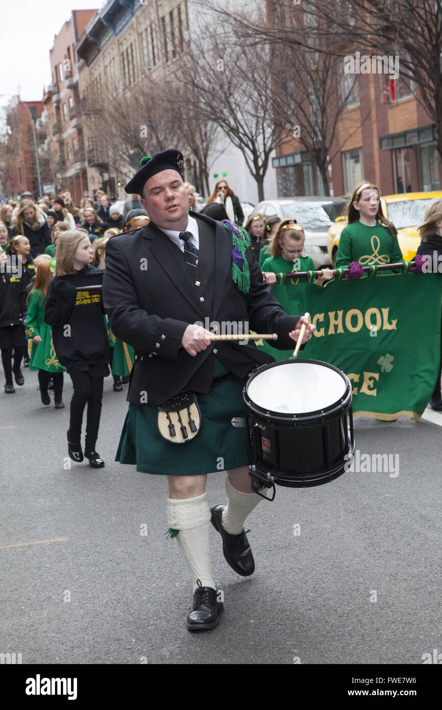 Irish drum hi-res stock photography and images - Alamy