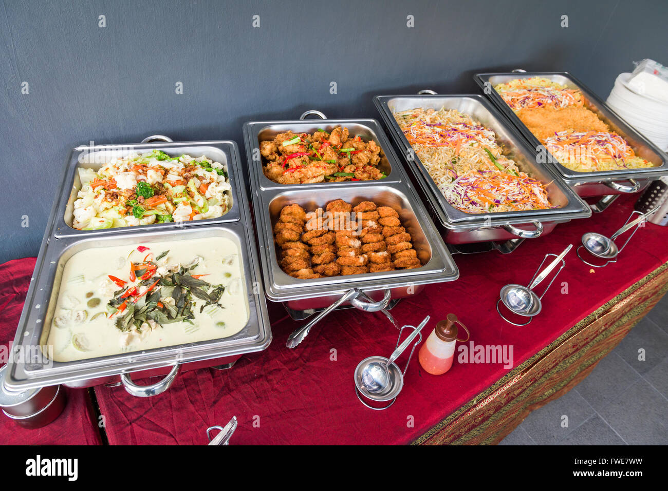 Sumptuous dinner hi-res stock photography and images - Alamy