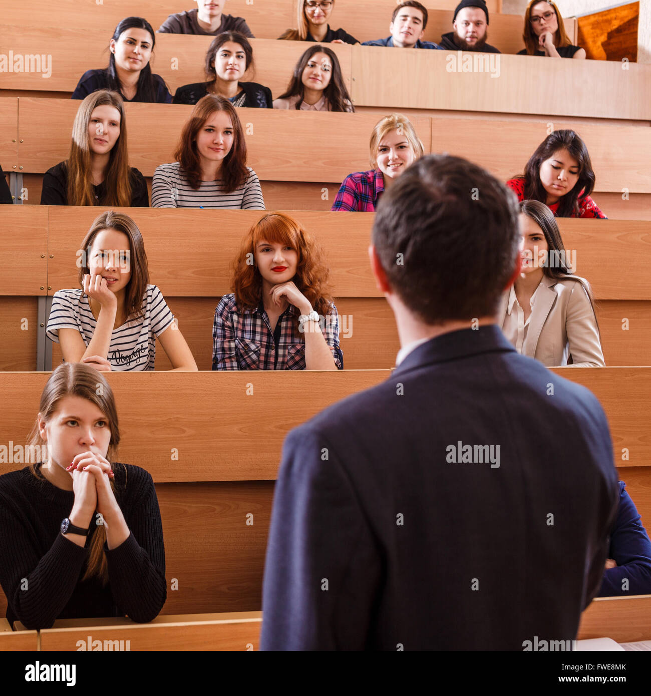 Education lecture friends students hi-res stock photography and images ...