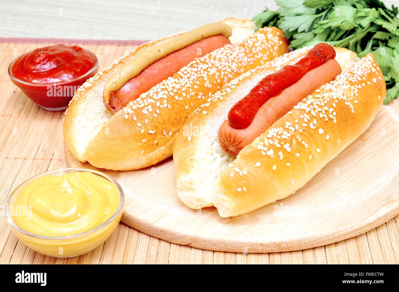 two classic hot dog Stock Photo - Alamy