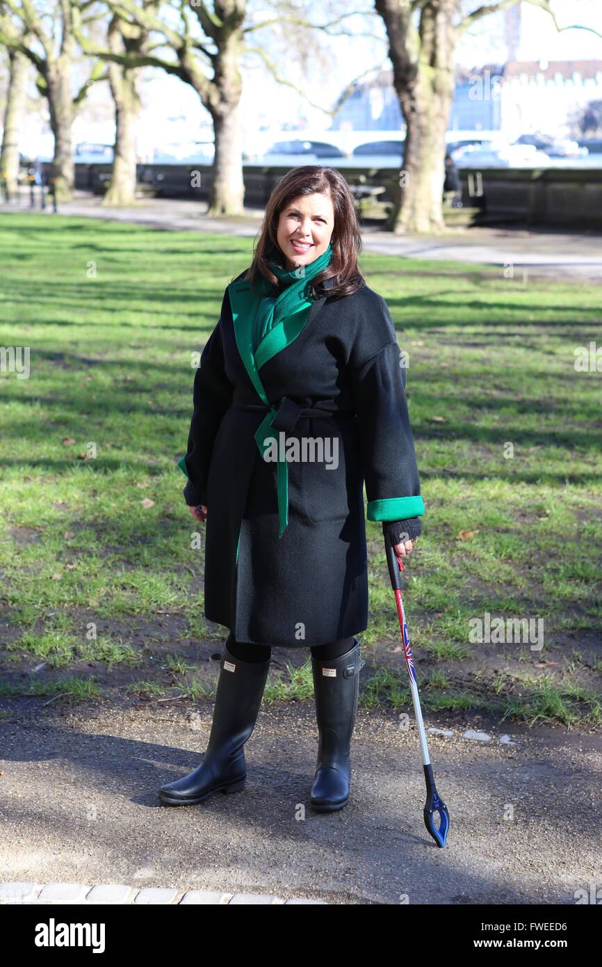 Kirstie Allsopp takes part in photocall with children from Channing ...