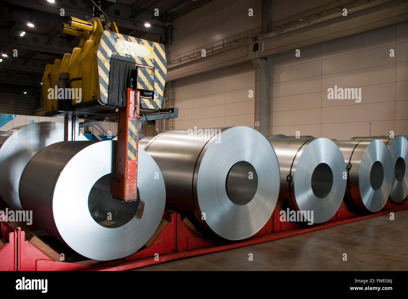 Metal tinplate hi-res stock photography and images - Alamy