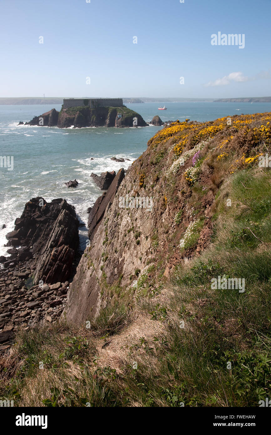 Angle pembrokeshire hi-res stock photography and images - Alamy