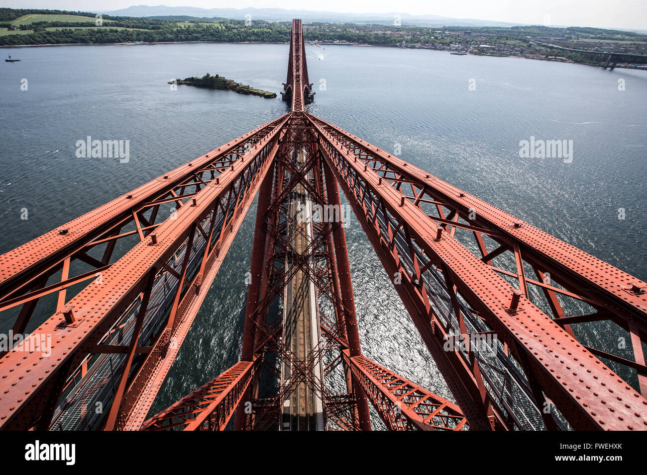 Double track railway bridge hi-res stock photography and images - Alamy