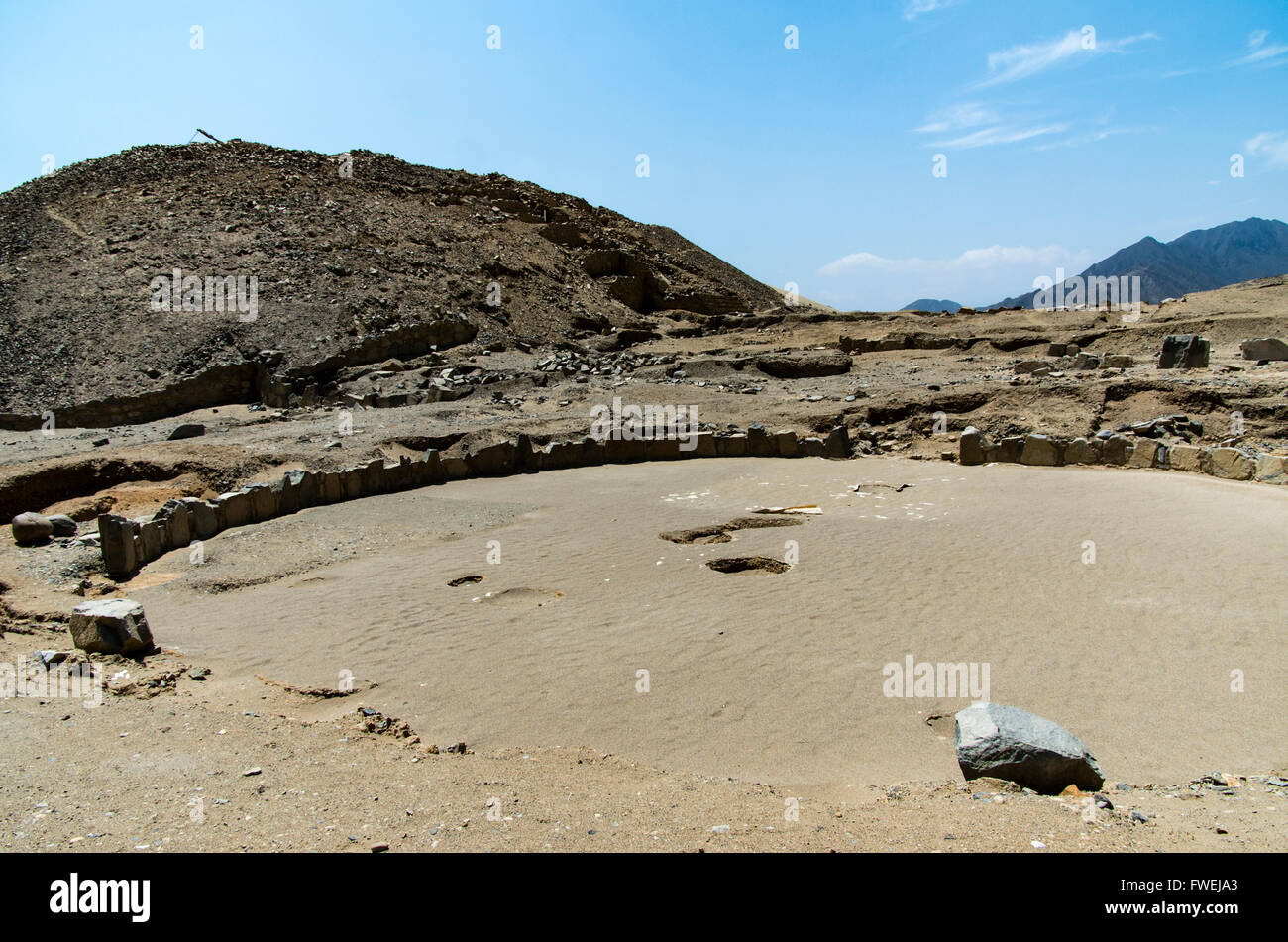 Archaeological zone of Caral ( 2600 BCE and 2000 BCE) . Supe valley ...