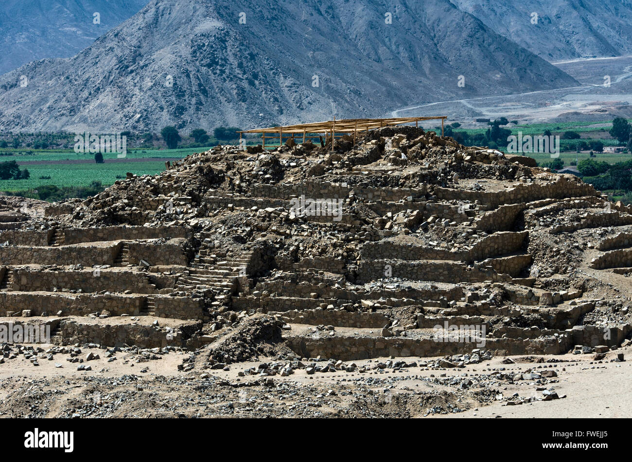 Archaeological zone of Caral ( 2600 BCE and 2000 BCE) . Supe valley ...