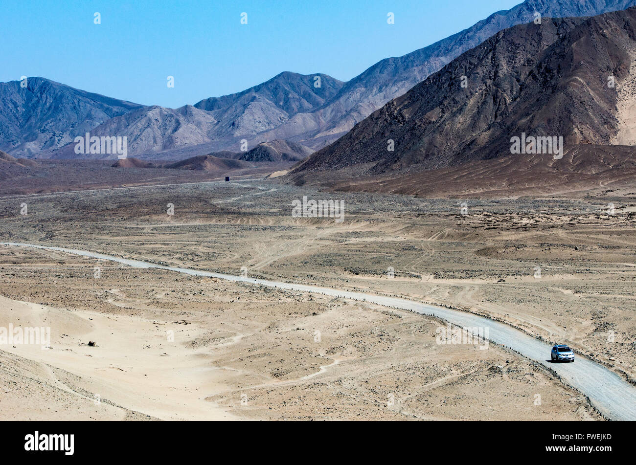 Desert coast in Peru. Lima department Stock Photo - Alamy